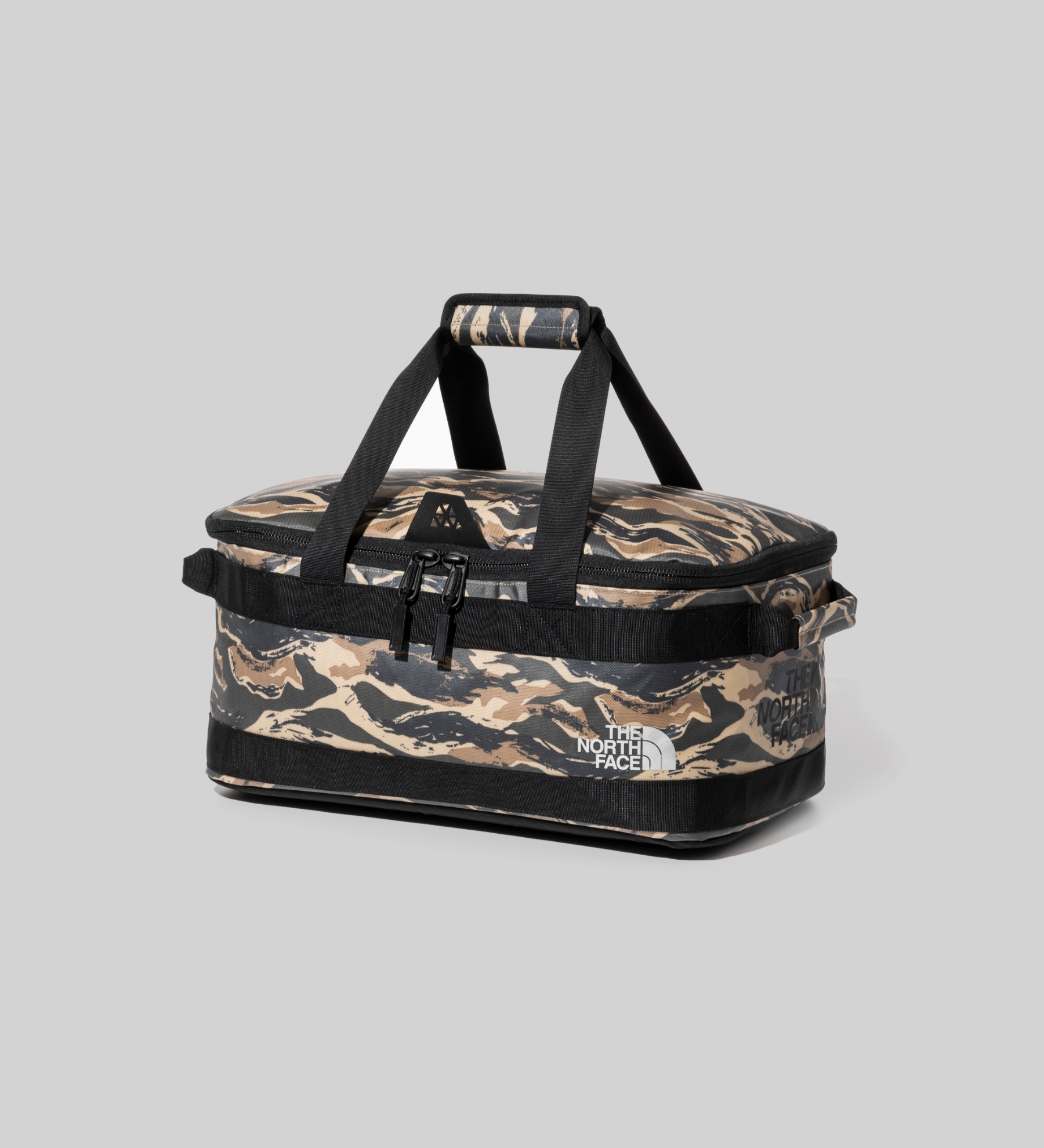 BC Gear Container 25 | Online Camp Store | THE NORTH FACE CAMP